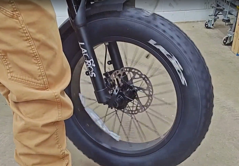 Why Bike Chain Keeps Falling Off & How to Fix It – Lacros E-Bike